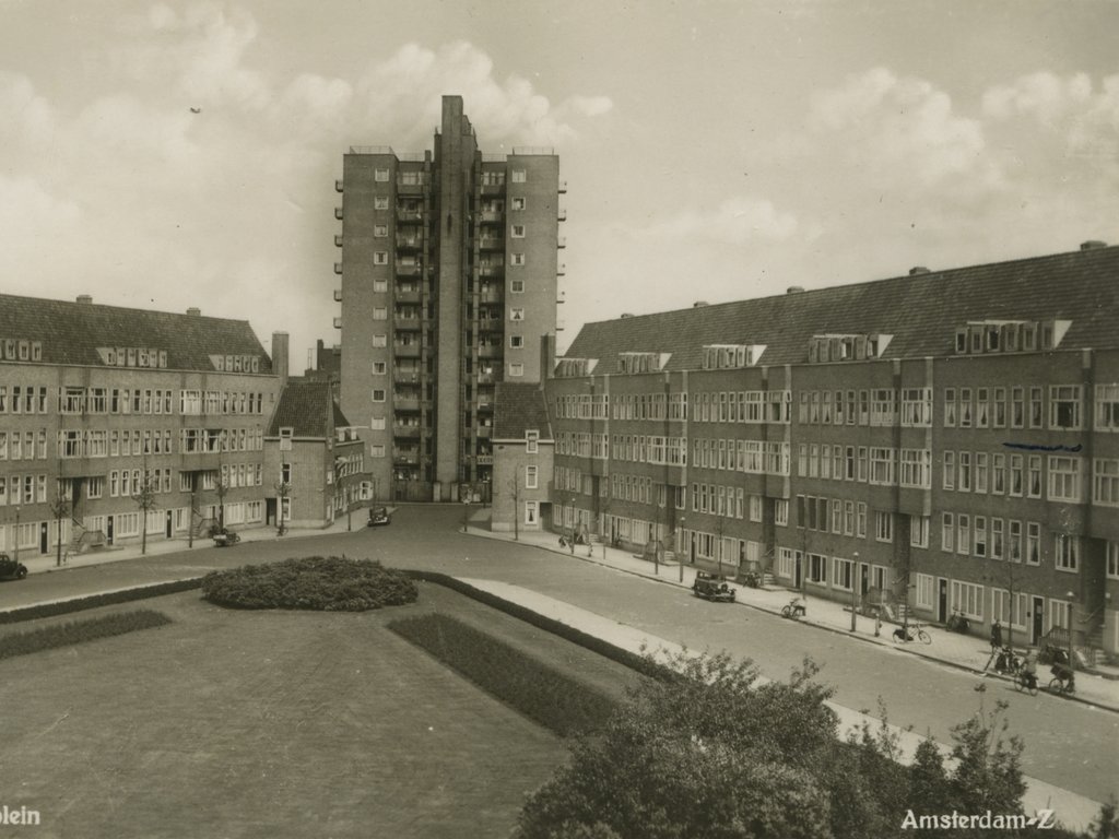 Hannah Goslar: God weet alles, maar Anne weet het beter | Anne Frank ...